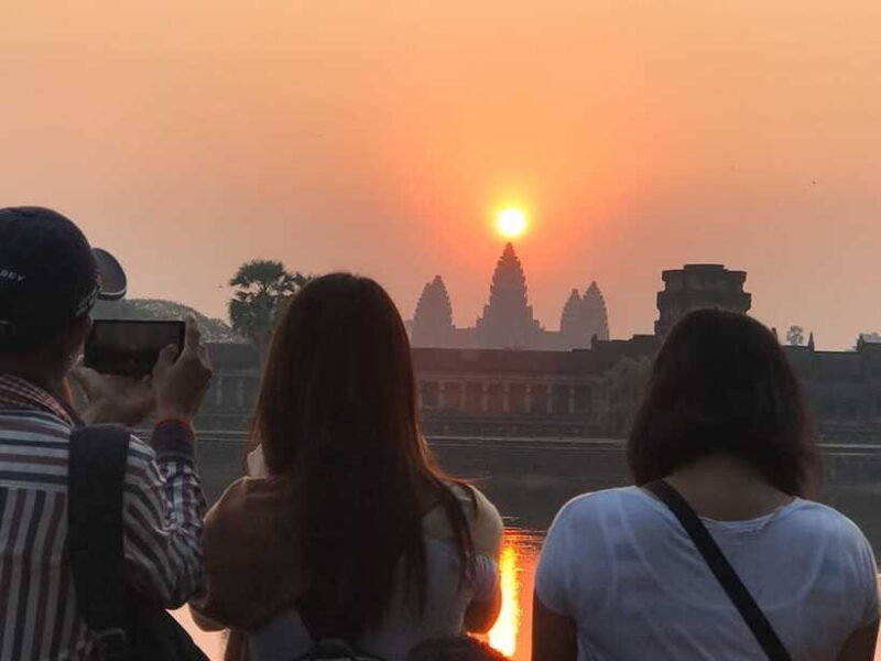 Private Guide: 1-Day Tour to Angkor Wat - Final Thoughts: Who Is This Tour Best For?