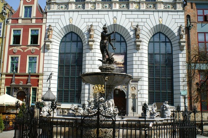 Private guide-driver & van services in Poland & Central Europe - What’s Included and What’s Not