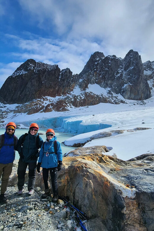 Private Guided Day Hike to Glacier Ojo del Albino - Key Points