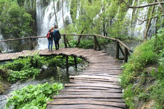 Private Guided Day Tour of Plitvice National Park From Zagreb - Tour Logistics