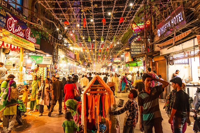 Private Guided Delhi Shopping Tour with Transfers - FAQ
