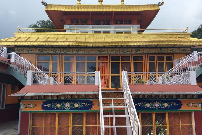 Private Guided Dharamshala Tour with Scenic Views & Lunch - Transportation and Guide Experience
