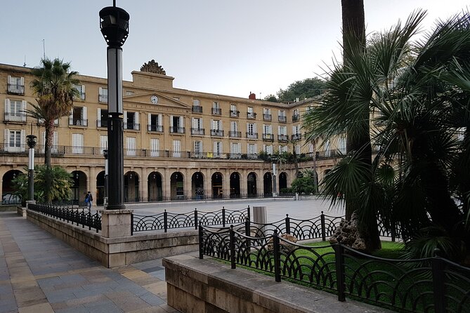 Private Guided Full-Day Walking Tour in Bilbao - A Deep Dive into the Itinerary