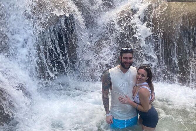 Private Guided Group Full-Day Water Tour fr Kingston to Portland - Key Points