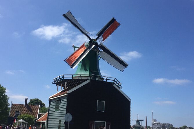 Private Guided Half Day Tour in Zaanse Schans from Amsterdam - How the Tour Feels in Practice: Authenticity and Comfort