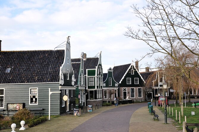 Private Guided Half Day Tour in Zaanse Schans from Amsterdam - The Sum Up: Who Should Consider This Tour