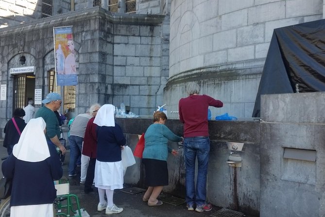 Private Guided History Tour of Lourdes - Traveler Feedback and Experiences