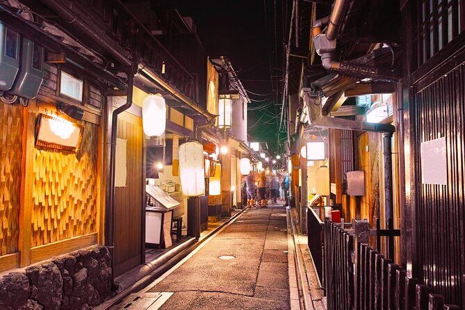 Private Guided Local Bar Crawl Experience in Kyoto - What Past Travelers Say