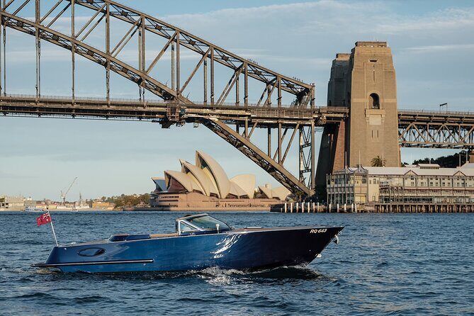 Private Guided Luxury Cruise on Sydney Harbour Tour - A Close Look at the Sydney Harbour Private Cruise