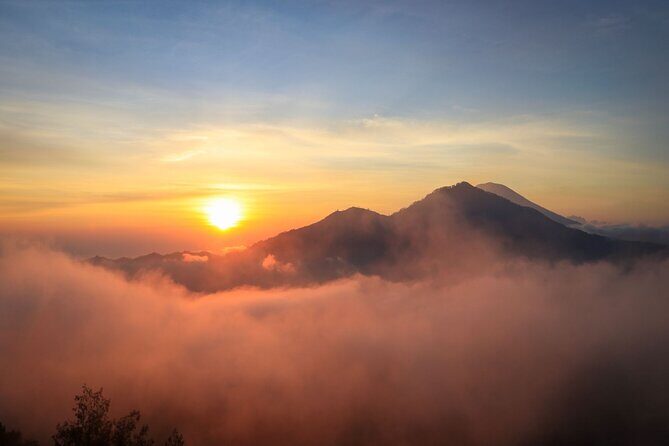 Private Guided Mt Batur Sunrise Hiking Package with Breakfast - The Experience in Detail