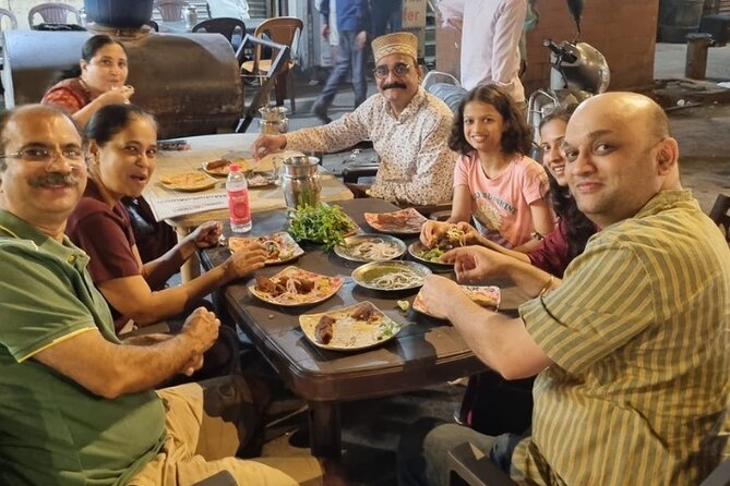 Private Guided Non-Veg Street Food Walking Tour in Muslim Quarter - Practical Details and Considerations