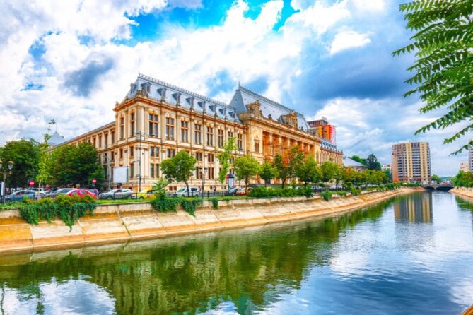 Private Guided Panoramic Tour in Bucharest by Car - Customizing Your Panoramic Tour Experience