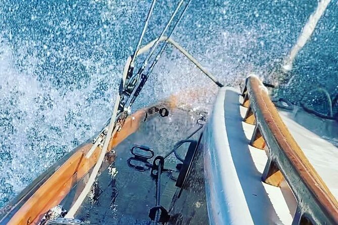 Private Guided Sailing Boat Tour on Lake Como with Aperitif - Practical Details and Value