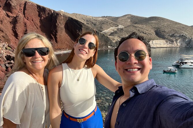 Private Guided Tour around Santorini with Uncrowded Sunset - Who Should Consider This Tour?