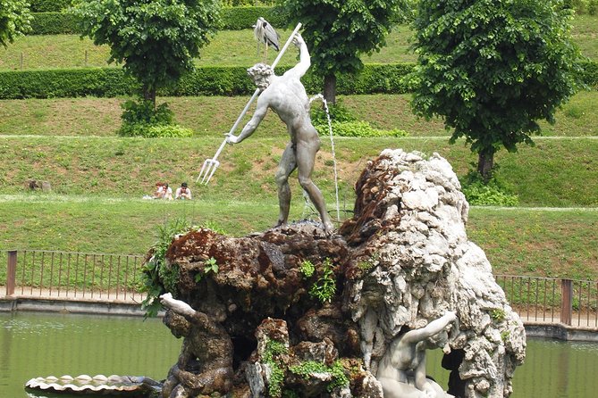 PRIVATE Guided tour: BOBOLI Gardens of the Royal Palace and Hidden Messages - Practical Details: What to Expect and Consider