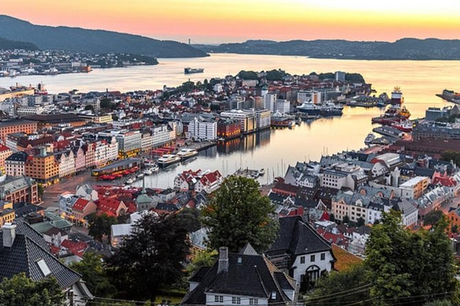 Private Guided Tour - City Sightseeing, Bergens Top Attractions - Personalized Excursion and Comfortable Transportation