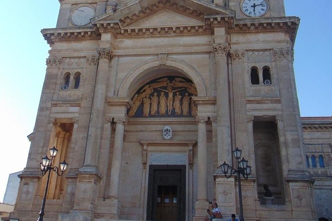 Private Guided Tour in Alberobello With Free Tasting: Discovering the Trulli - Savoring the Tasting Experience