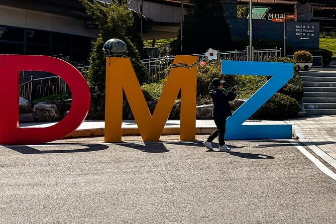 Private Guided Tour in DMZ with Lake (Optional Layover) - Key Points