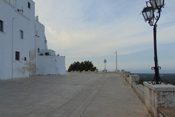 Private Guided Tour in Ostuni: Exploring the Panoramic Historical Centre - Notable Landmarks and Attractions in Ostuni
