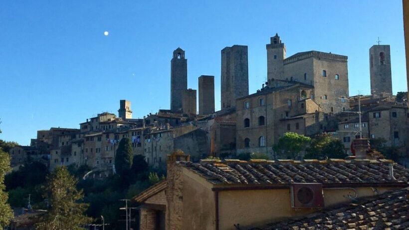 Private Guided Tour in San Gimignano - Key Points