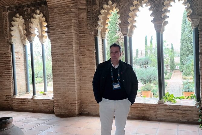 Private Guided Tour in Toledo With Official Guide Ricardo - Meeting and Pickup Details
