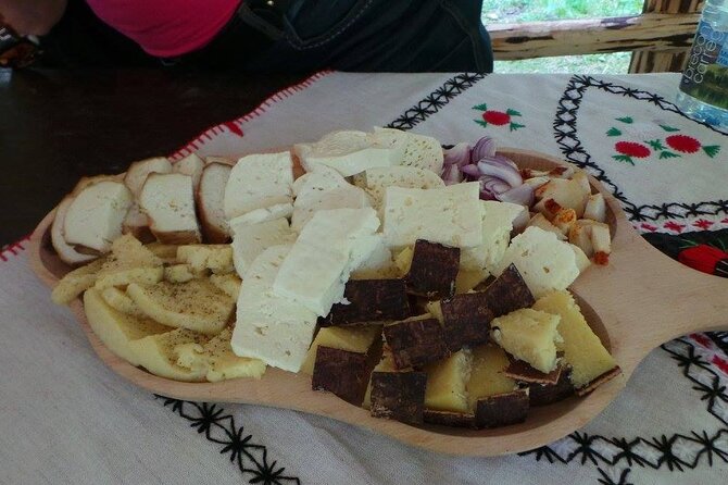 Private Guided Tour of a Carpathian Mountain Village - FAQ