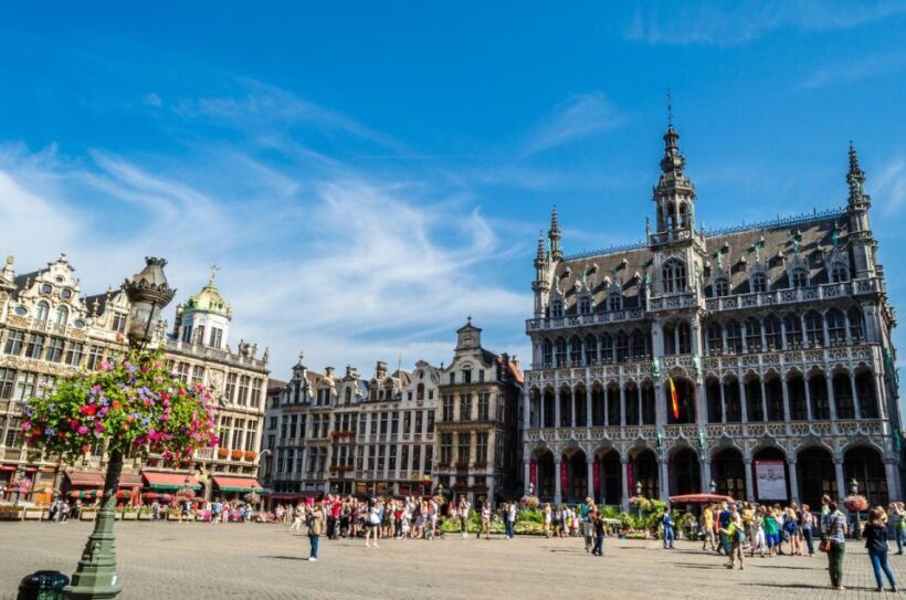 Private Guided Tour of Bruges Iconic Sites & Chocolate - A Deep Dive into the Tour Experience