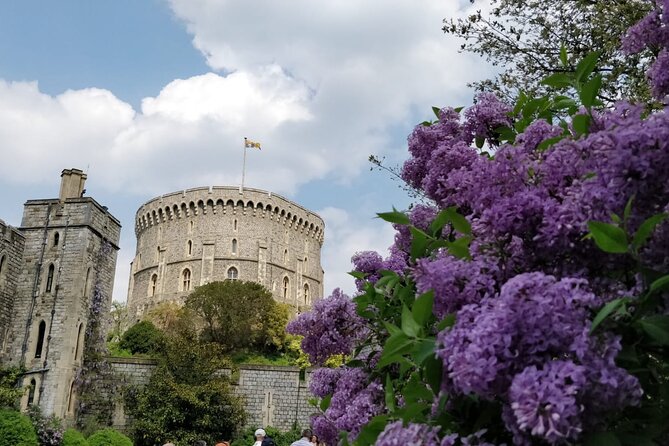 Private Guided Tour of Windsor Castle PLUS and History - Meet Your Guide: Barrys Expertise and Personality