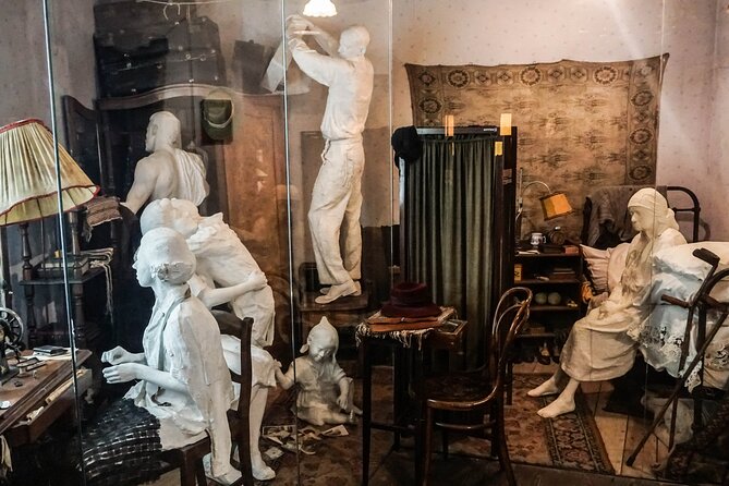 Private Guided Tour: Oskar Schindler's Factory - Authentic Experiences and Genuine Insights