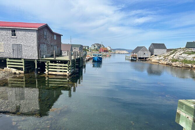 Private Guided Tour: Peggys Cove, Mahone Bay, Lunenburg & Ovens - Ovens Natural Park: Spectacular Sea Caves and Cliffs