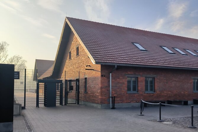 Private Guided Tour to Auschwitz & Birkenau From Krakow - Exploring the Auschwitz-Birkenau Memorial