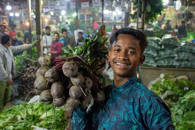 Private Guided Tour to Kawran's Bazar with Pick Up. - Price Analysis: Is It Worth It?