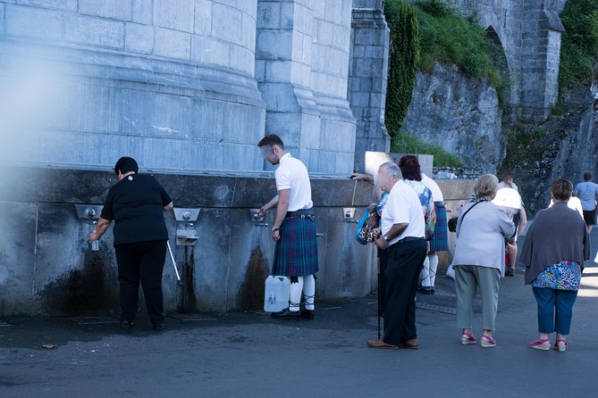 Private Guided Tours of Lourdes / Walking Tour - Accessibility and Mobility Options