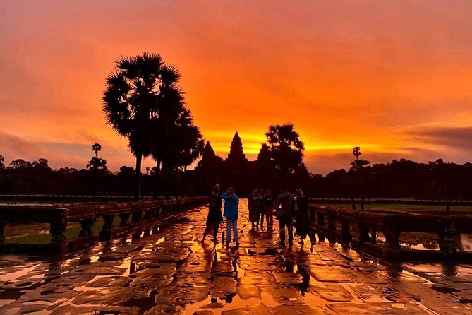 Private Guided Tours-Sunrise Angkor Wat, Ta Prohm, Bayon and more - Who Should Consider This Tour?