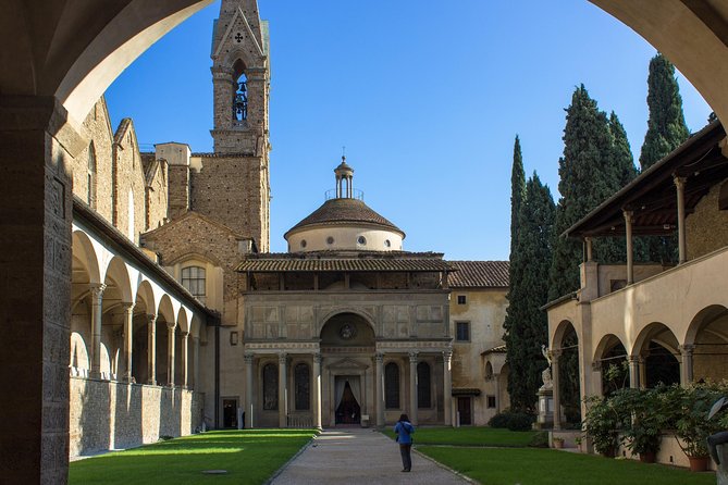 Private Guided Visit Florences Santa Croce Basilica and Ancient Leather School - Exploring the Santa Croce Basilica