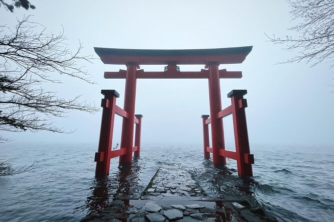 Private Hakone Kimono Costume Photo Tour With Hotel Pick-Up - Meeting and Pickup