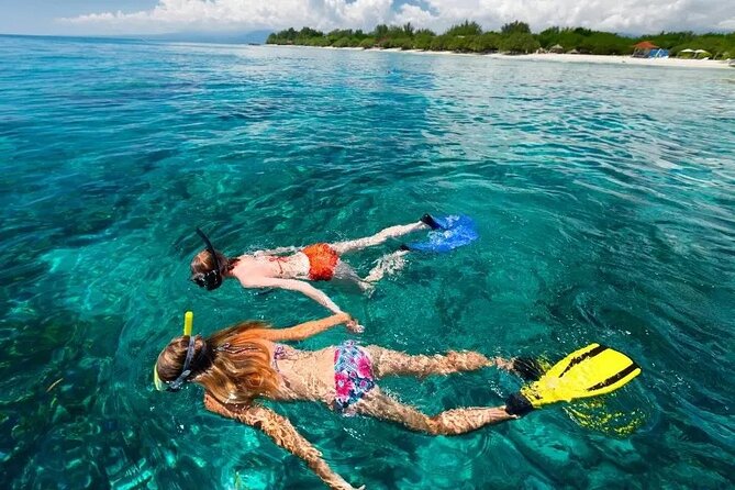 Private Half-Day Boat Tour With Snorkeling and Drinks - Inclusions and Accessibility