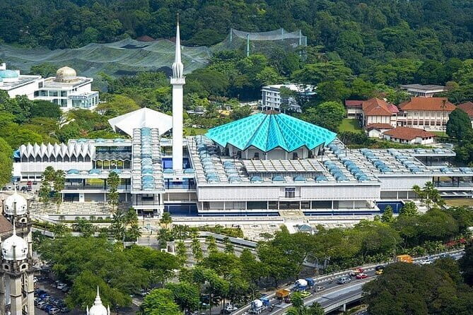 Private Half-Day Cultural Tour in Kuala Lumpur - An In-Depth Look at the Itinerary