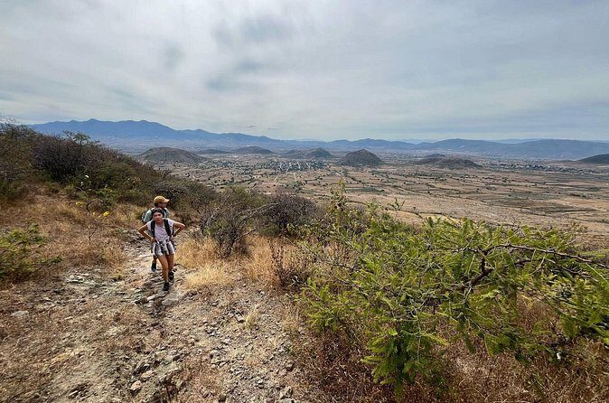 Private Half Day Hiking Experience in Picacho - An Authentic Scenic Escape Near Oaxaca