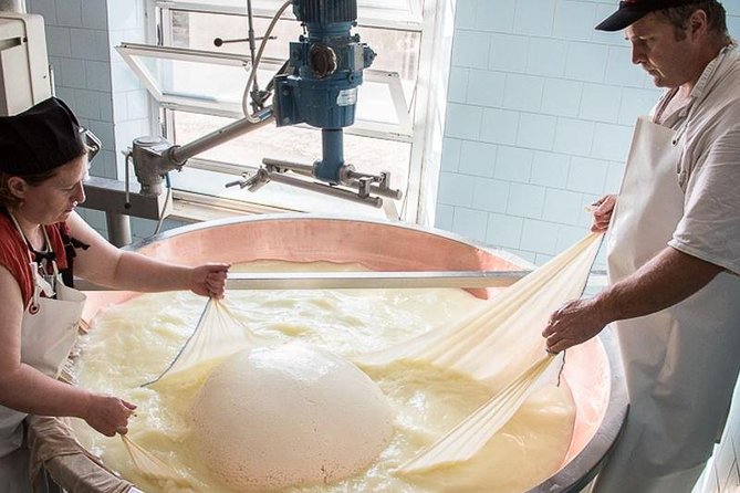 Private Half Day Parma Food Tour: Parmesan Cheese, Parma Ham, Lunch - Highlights of the Parma Food Tour