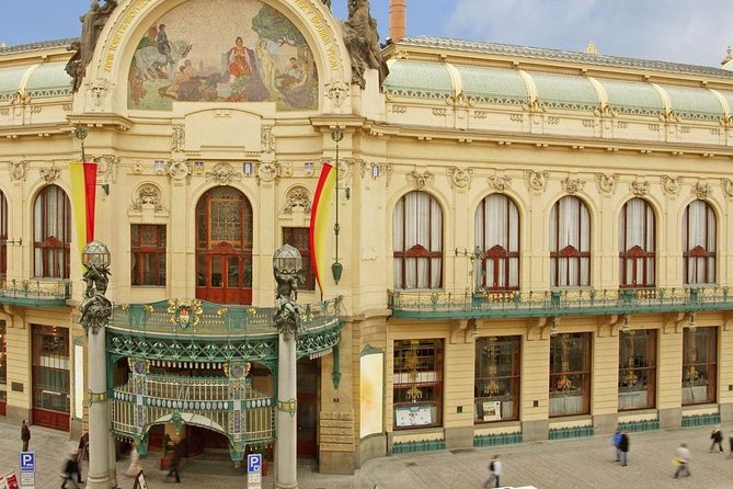 Private Half-Day Sightseeing Tour in Prague - The Journey: Comfort, Timing, and Flexibility