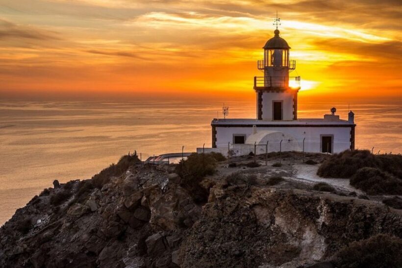 Private Half-Day Sightseeing Tour of Santorini - Considerations