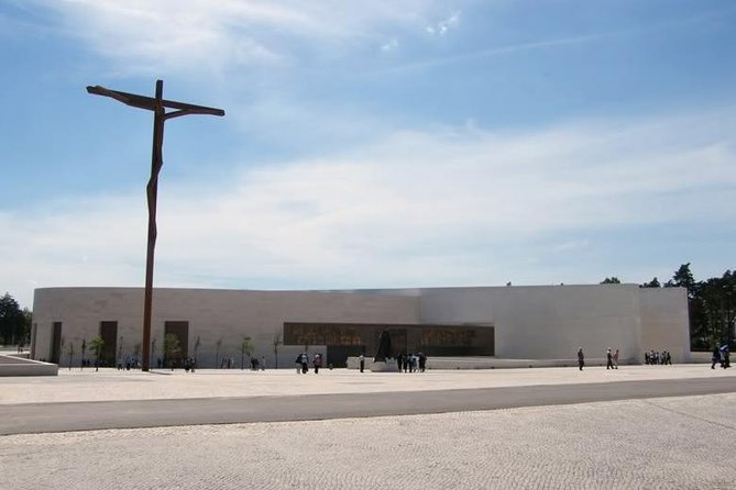 Private Half Day Tour to Fatima From Lisbon - The Significance of the Chapel of Apparitions
