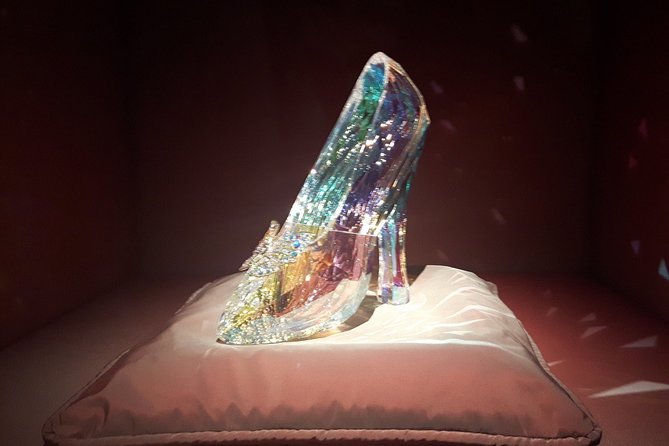 Private Half-day Tour to Swarovski Crystal World in Wattens - Cancellation Policy