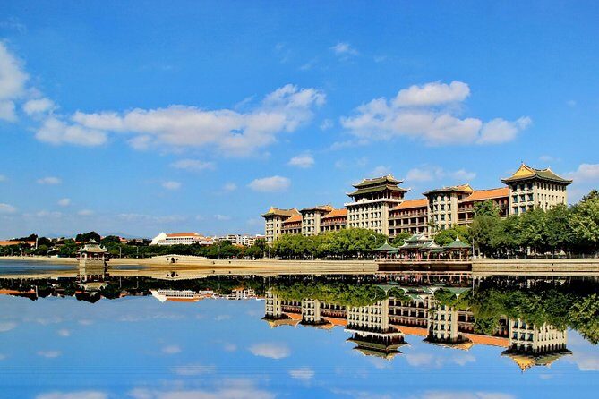 Private Half-Day Tour to the Most Famous Scenic Jimei School Village in Xiamen - The Experience Provider: Elephant Tour