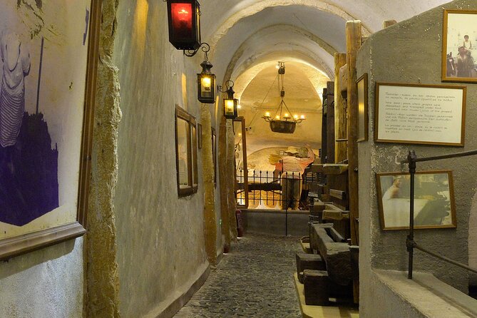 Private Half Day Tour With Wine Tasting in Santorini - Additional Information
