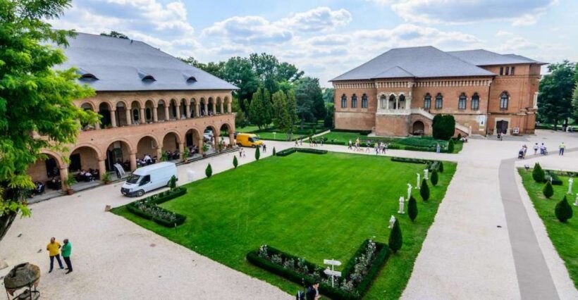 Private Half Day Trip to Snagov Monastery & Mogosoaia - Who Would Enjoy This Tour Most?