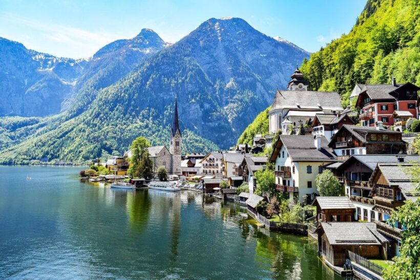 Private Hallstatt Full-Day Tour - The Scenery and the Highlights
