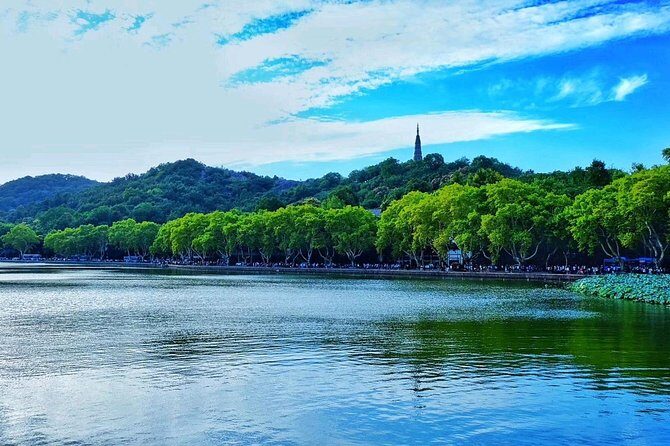 Private Hangzhou Day Tour: Meijiawu Tea Village And West Lake From Shanghai - A Deep Dive into the Itinerary and Experience