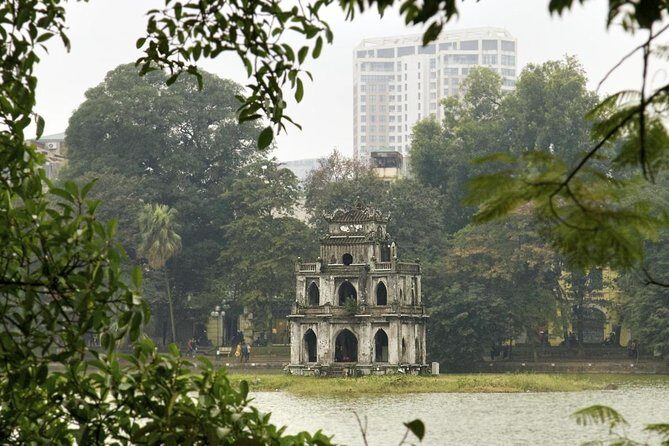 Private Hanoi Full-Day City Tour with Cyclo Ride - Exploring Hanoi with a Private Full-Day Tour and Cyclo Ride